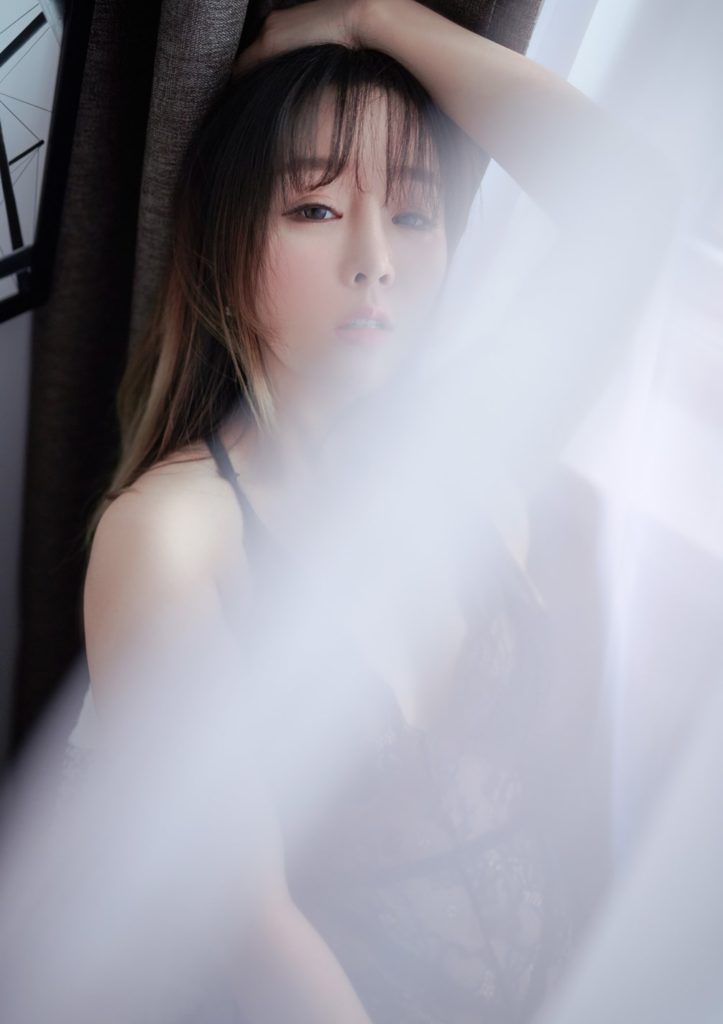 Wang Yu Chun Shows Her Pleasing Curves - https://hitinthai.com/